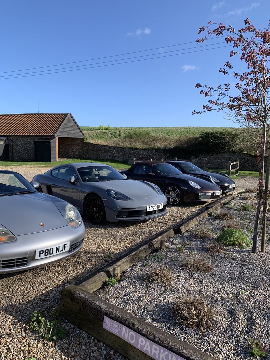Rabbit Run 2024 | Norfolk & Suffolk Galleries | Porsche Club Great Britain