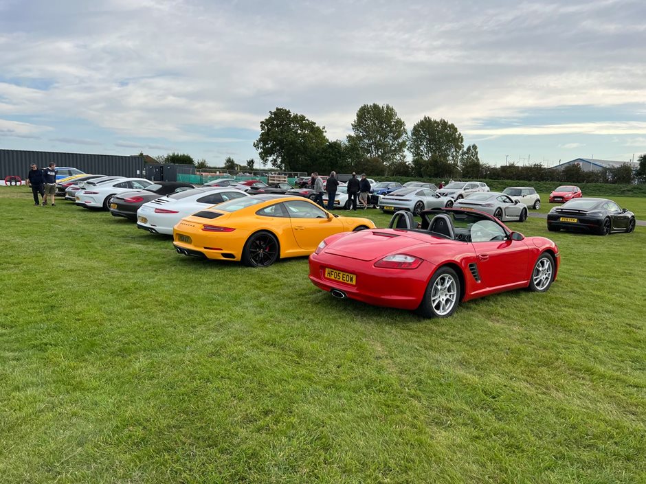 Porsche Hull Breakfast and NY500 October 10 2021 | Lincolnshire ...