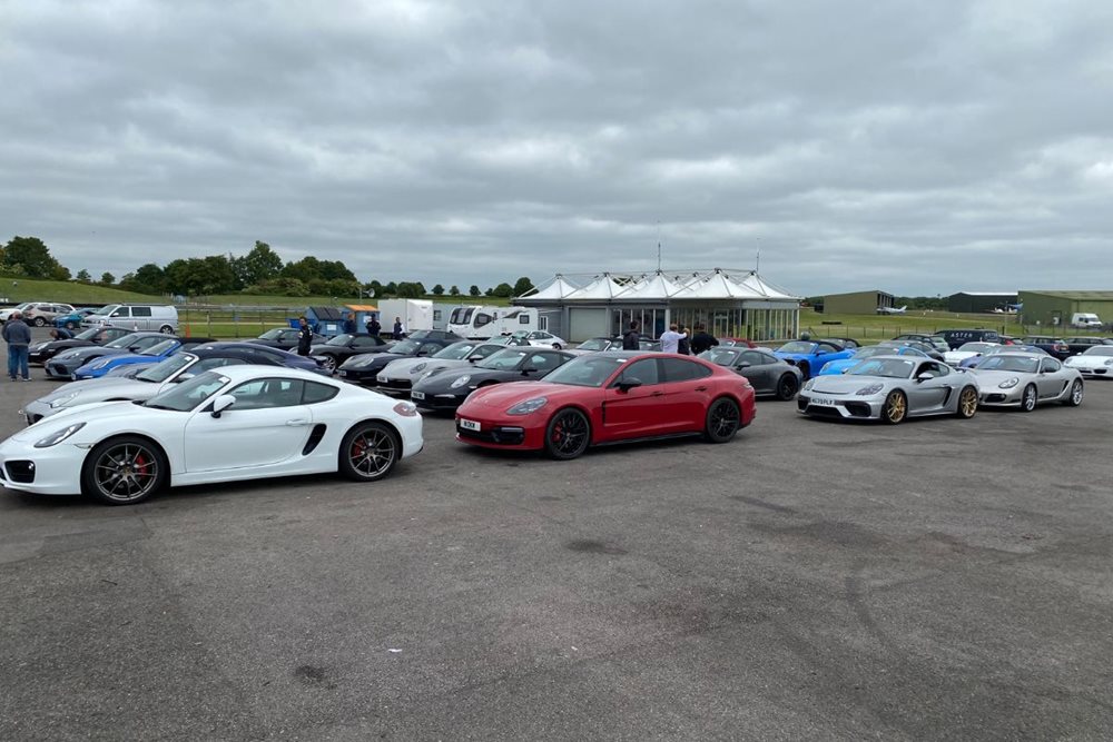 Introduction to Track Days at Thruxton | Porsche Club Motorsport ...