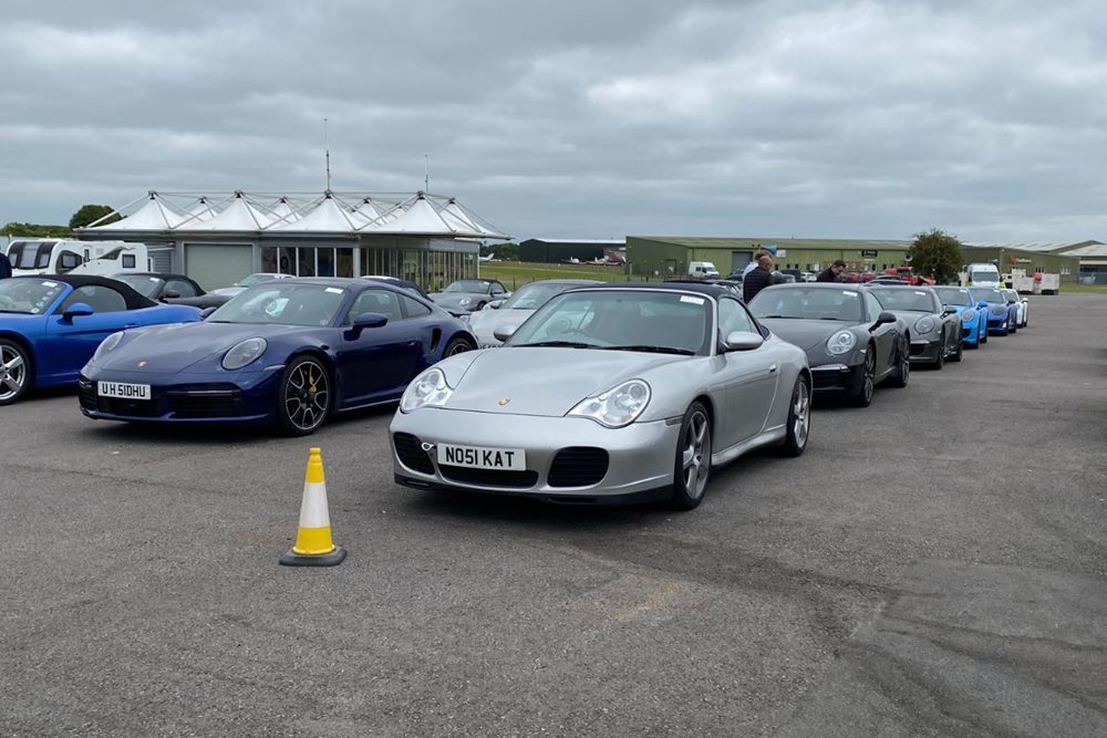 Introduction to Track Days at Thruxton | Porsche Club Motorsport ...