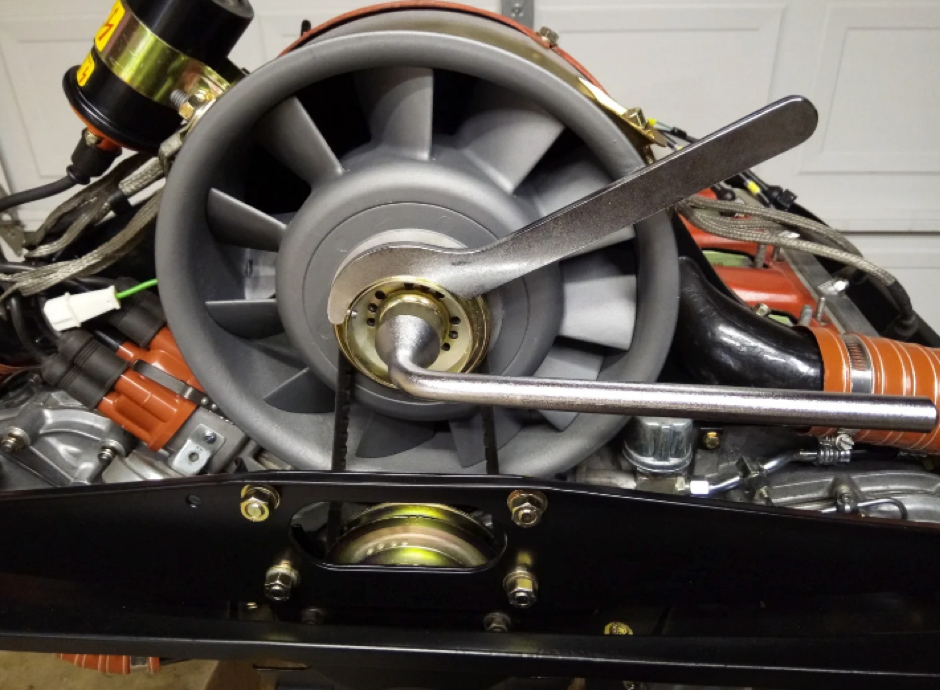 Fan belt check | Resources | Porsche Club Great Britain