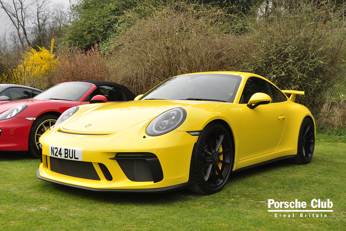 RAC Breakfast 'Drive In' | PCGB Photos April 2018 | Porsche Galleries ...
