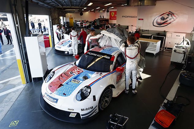 Porsche flies the Brumos Racing colours | Porsche Club News | Porsche ...