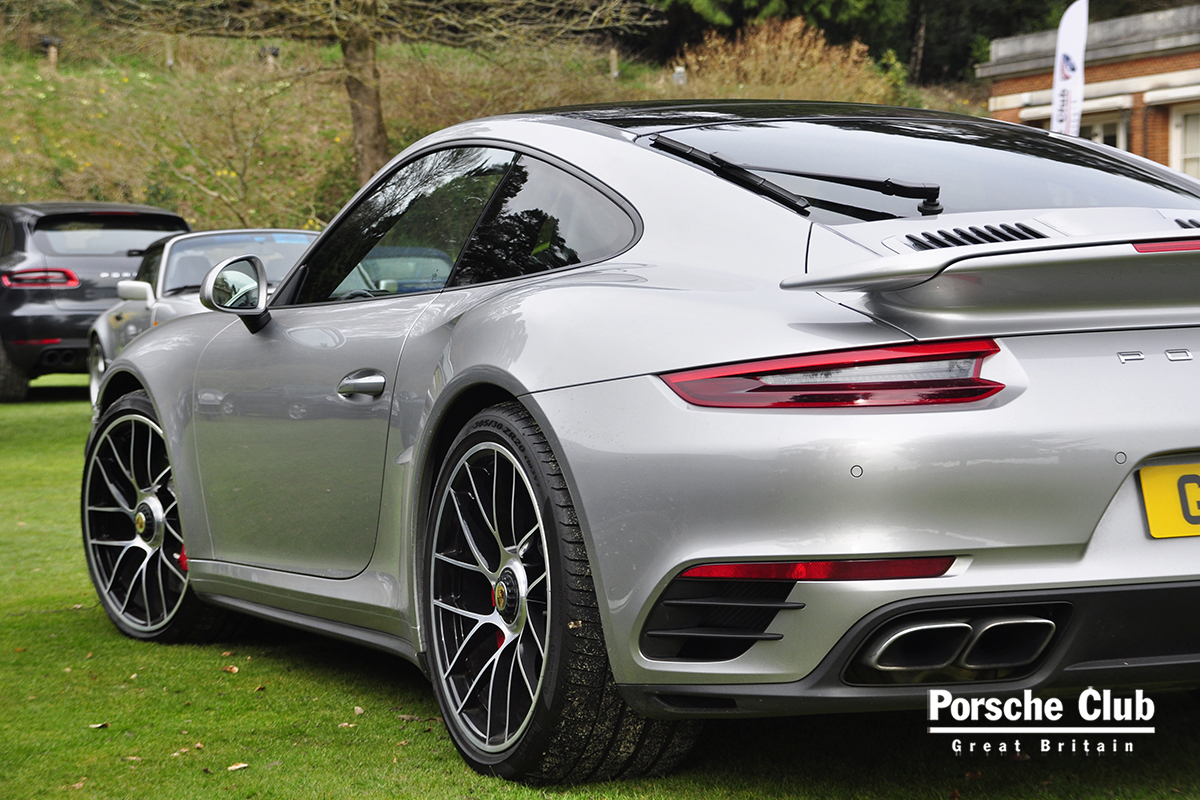 RAC Breakfast 'Drive In' | PCGB Photos April 2018 | Porsche Galleries ...