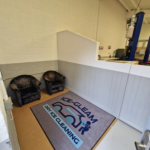 Dry Ice Cleaning Demo | North Wales Events March 2025 | Porsche Club ...