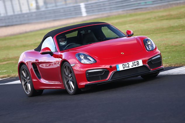 Spaces available at Silverstone GP trackday | Porsche Club News ...