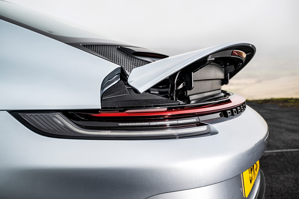 Wingless wonder - The new 911 GT3 Touring | Porsche Club News | Porsche ...