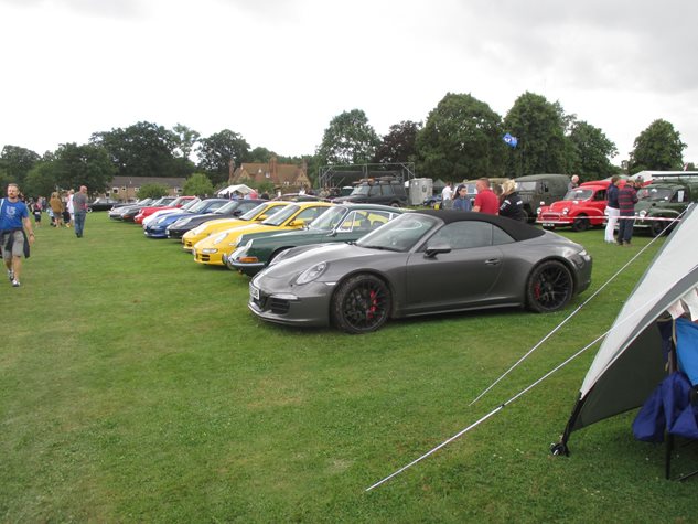 R29 2016-08-20 Capel Classic Car Show | Surrey Galleries | Porsche Club ...